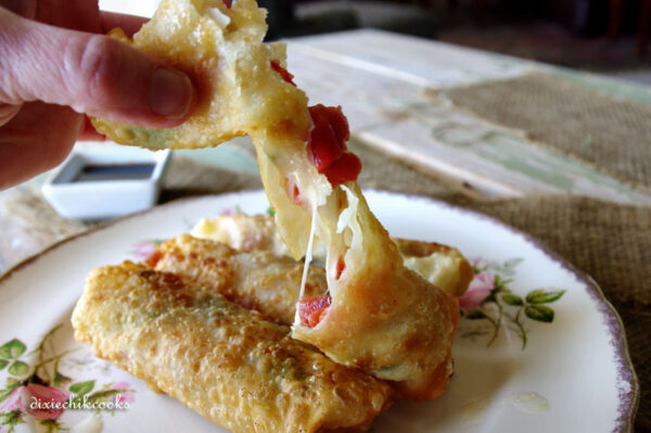 Caprese Egg Rolls