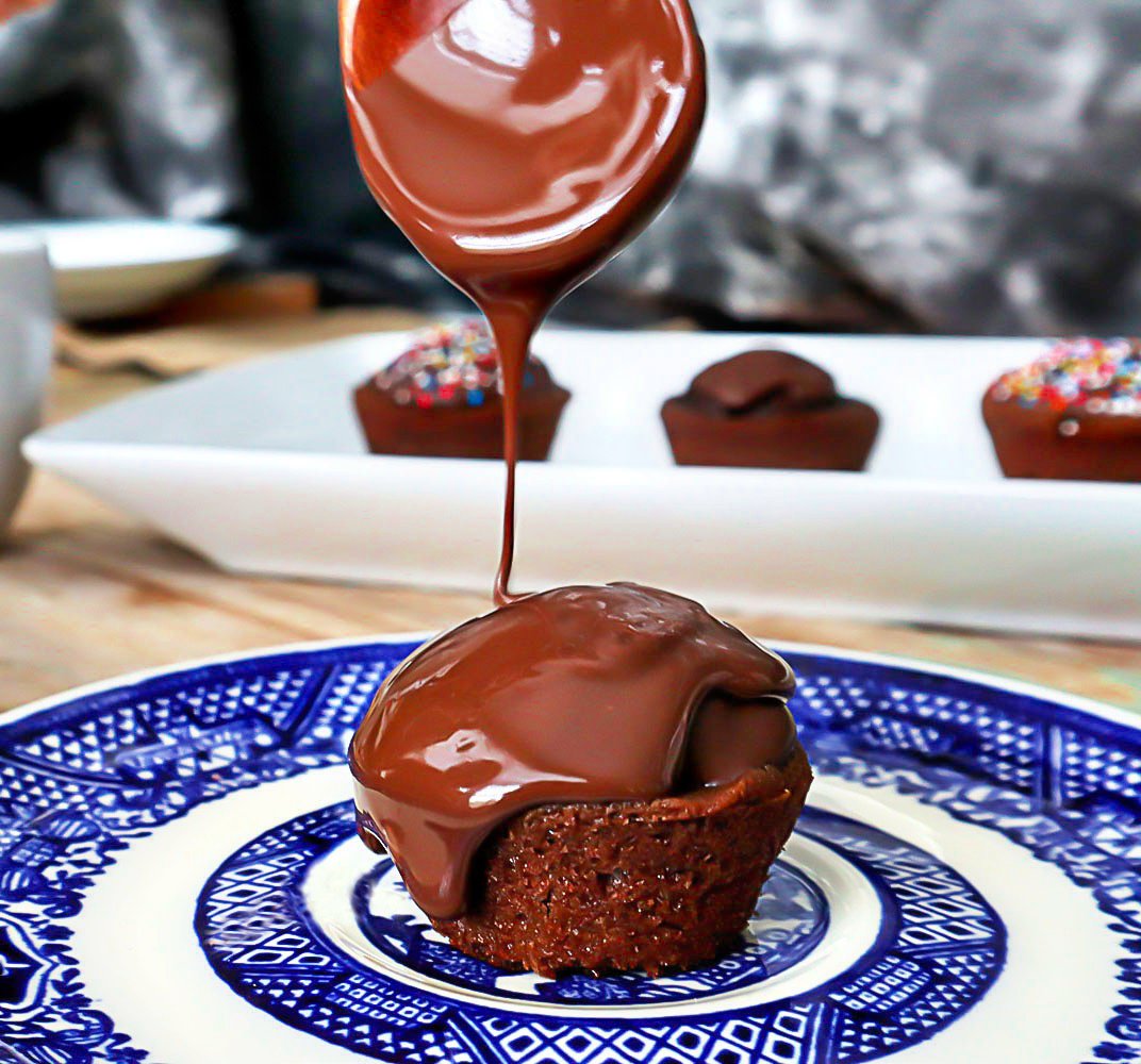 Mini Chocolate Cakes