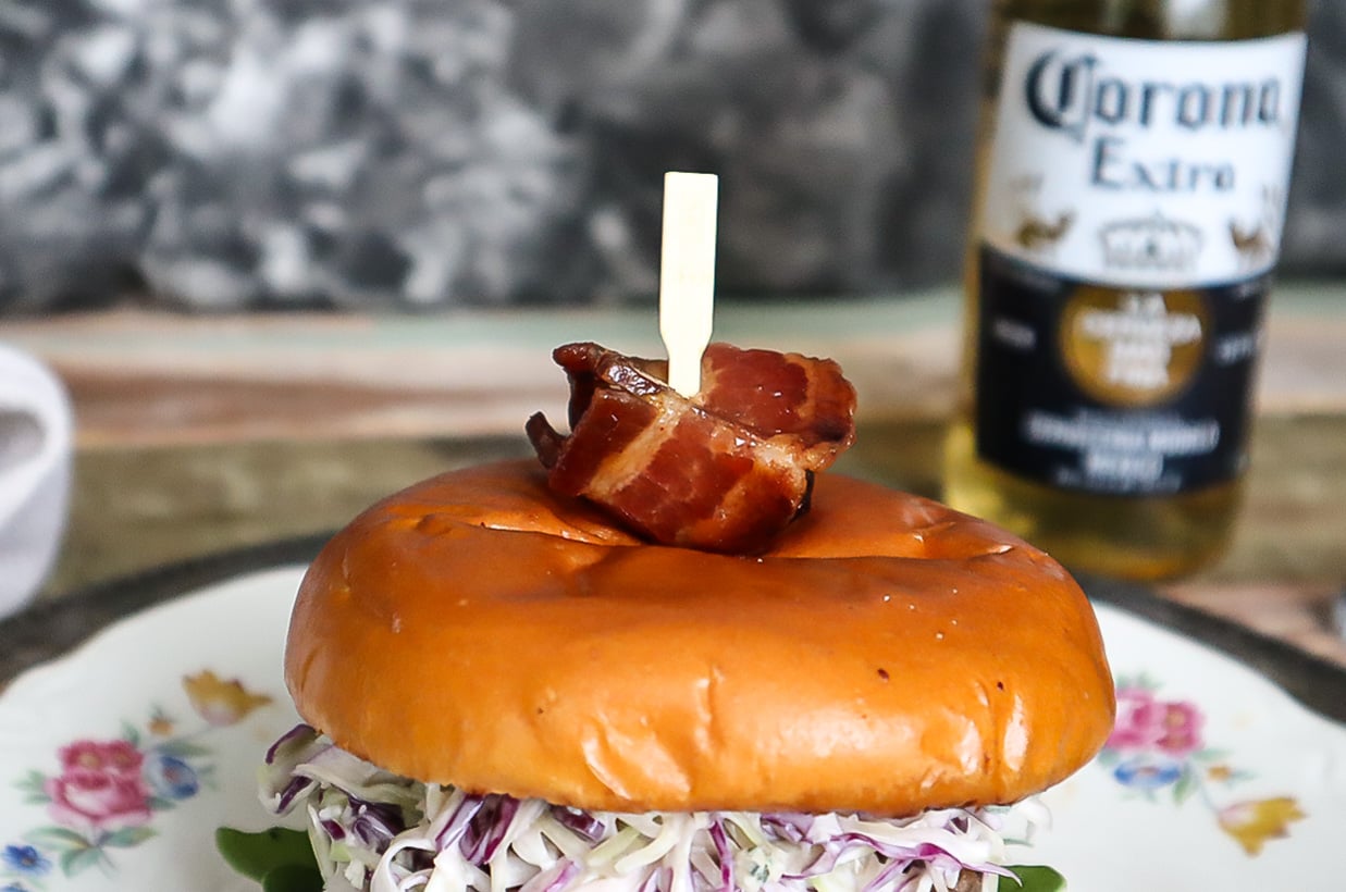 Jamaican Jerk Burger With Gorgonzola
