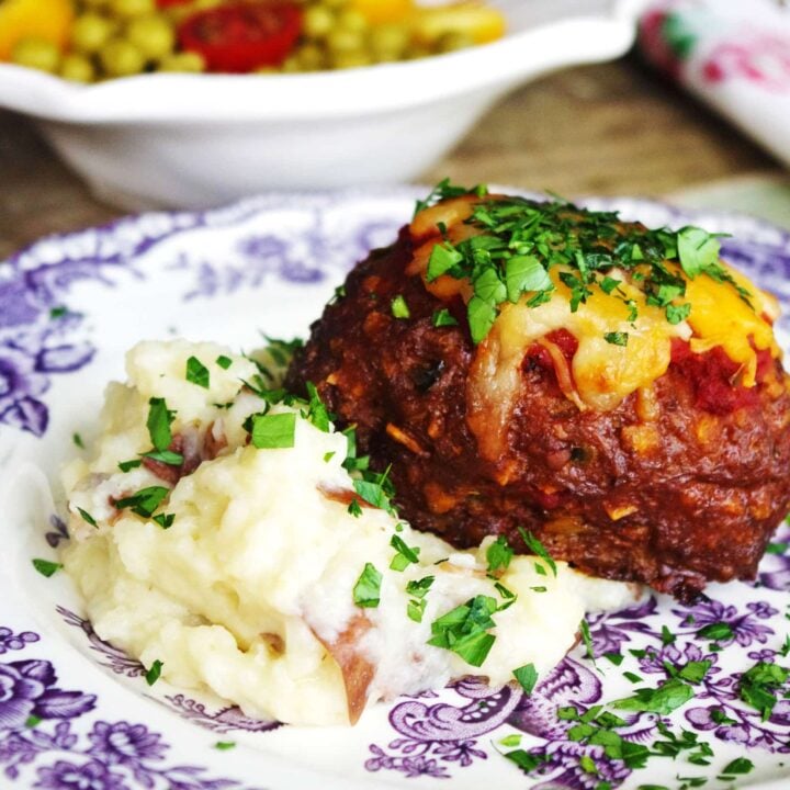 Mini Mexican Meatloaves